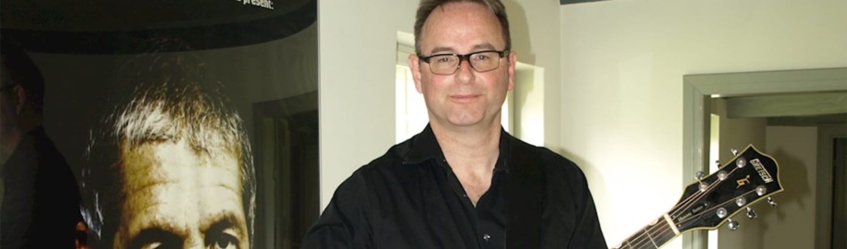 Pastor Peter spiller Cohen » Kirkekoncert » Booking af koncert